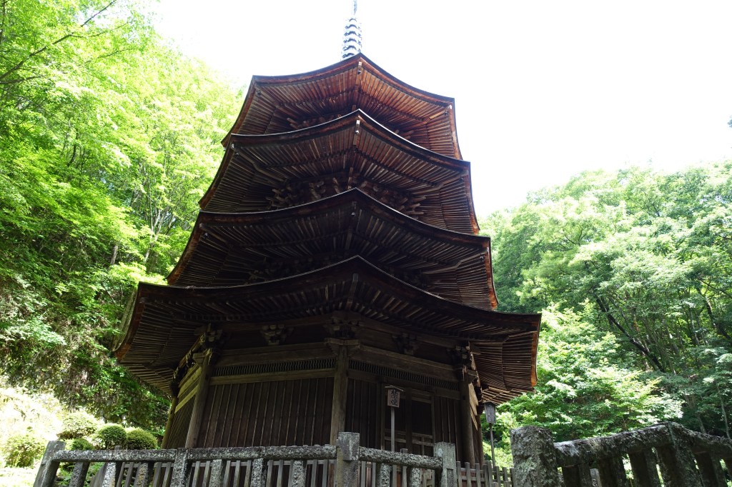 The Only Surviving Octagonal Pagoda in Japan: Anraku-ji, Ueda – Japan's ...